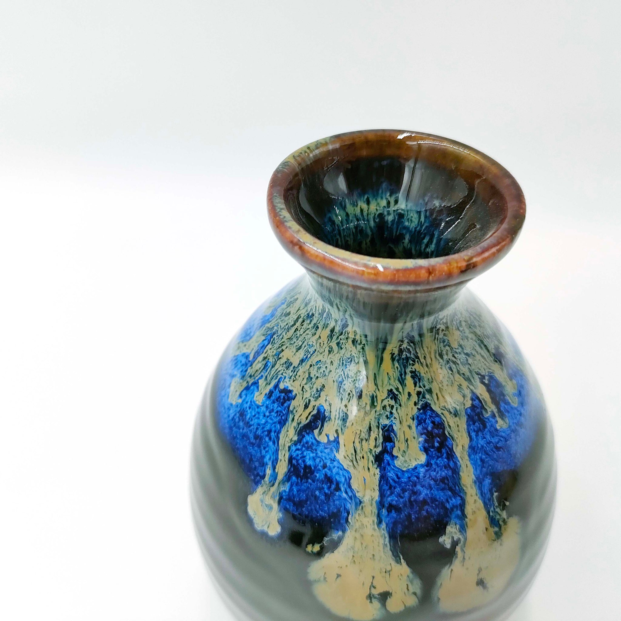 Yuugata Sake Set – Mizu-Japan